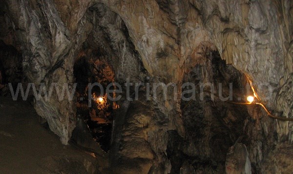 Pestera Polovragi - Cabana Turistica Tudor Petrimanu